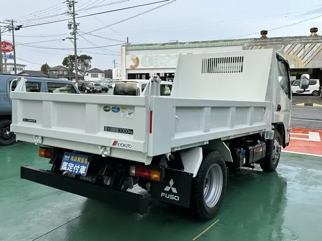 キャンター 全低床キョウカダンプ 3t 三菱 登録済未使用車は静岡県 松下モータース 3tダンプです！！ [NO:14888]
