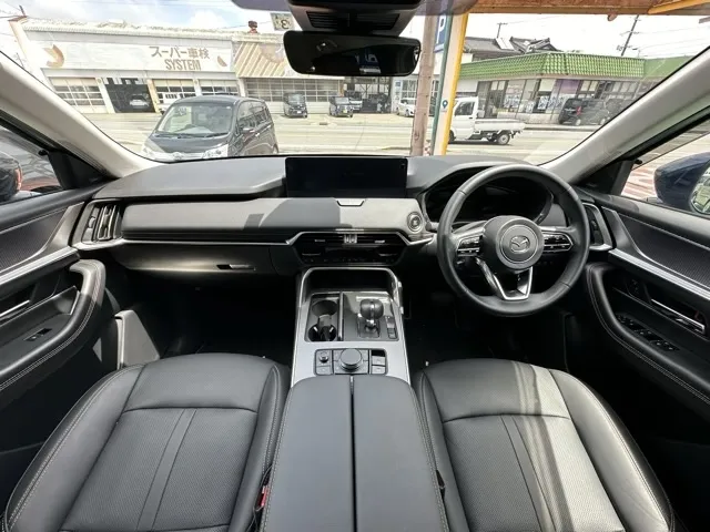 CX-60 XD Lパッケージ マツダ 中古車は静岡県 松下モータース 街中に溶け込むデザイン！ [NO:16487]